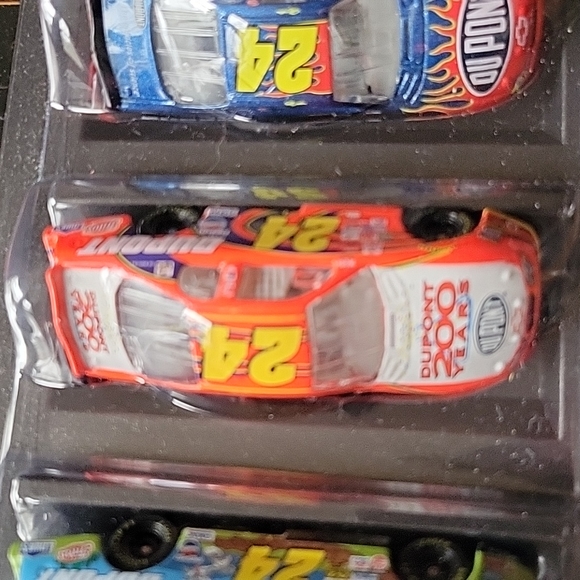 Jeff Gordon | Toys | Jeff Gordon Nascar Diecast Winners Circle Gift ...